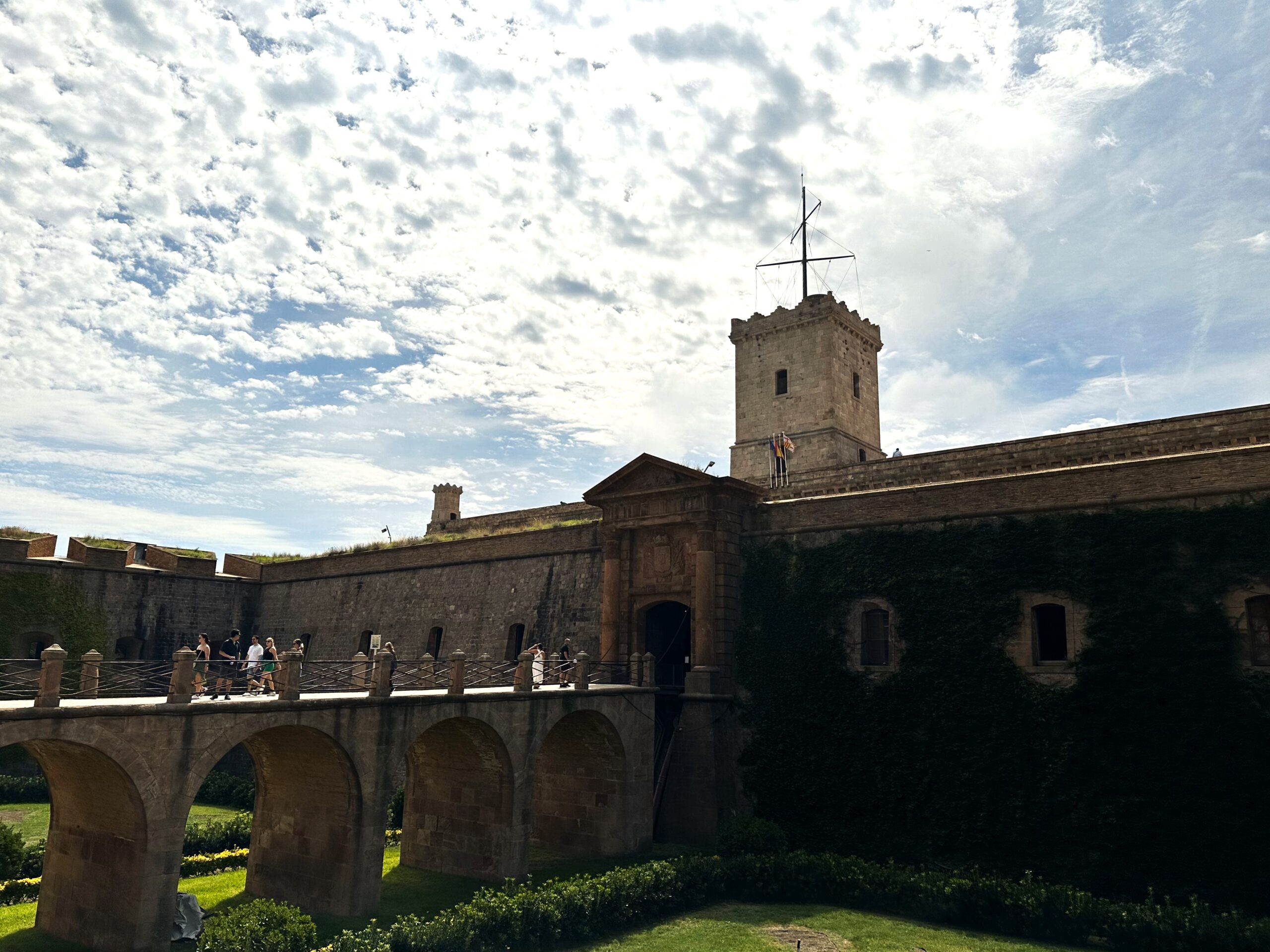 CASTLE-ENTRANCE | SAI Programs